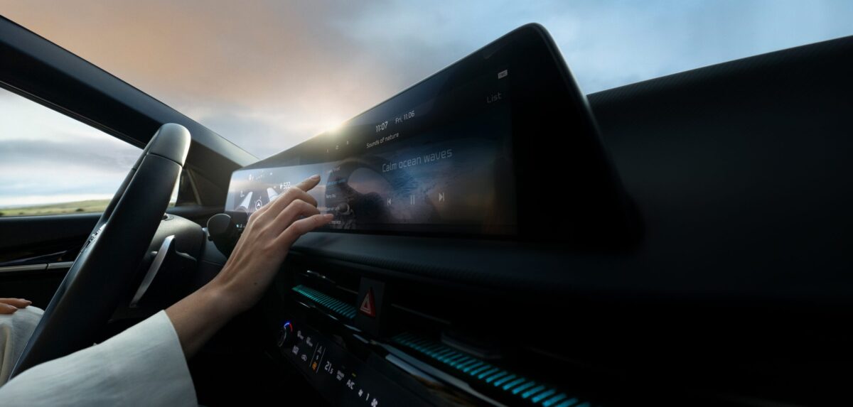 Kia enables over-the-air software updates for entire model range ...