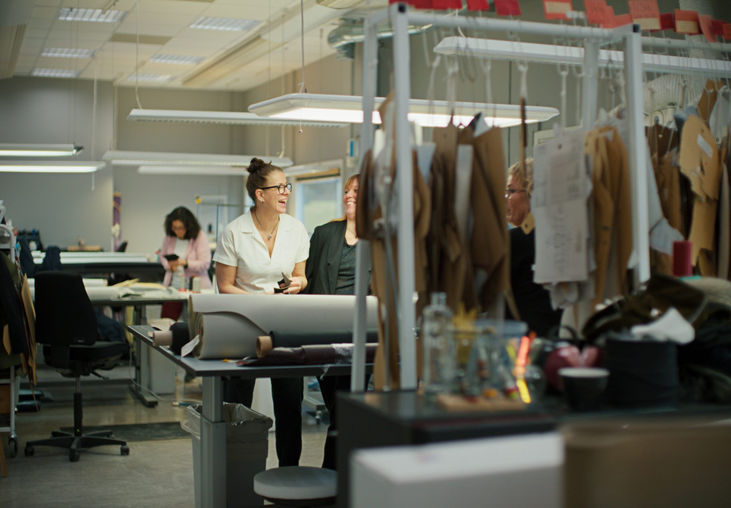 VIDEO: Volvo reveals how its designers drew inspiration for EX90 SUV ...