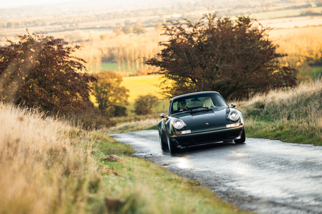 Theon Design customizes second Porsche 911 | Automotive Interiors World